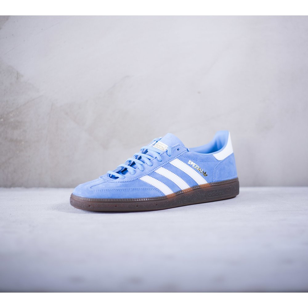 Pánske modré tenisky adidas model Handball Spezial s modrými šnúrkami ...