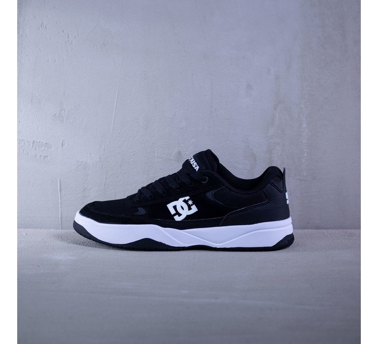 Pánske čierne tenisky značky DC shoes z brúsenej kože, s bielym logom ...