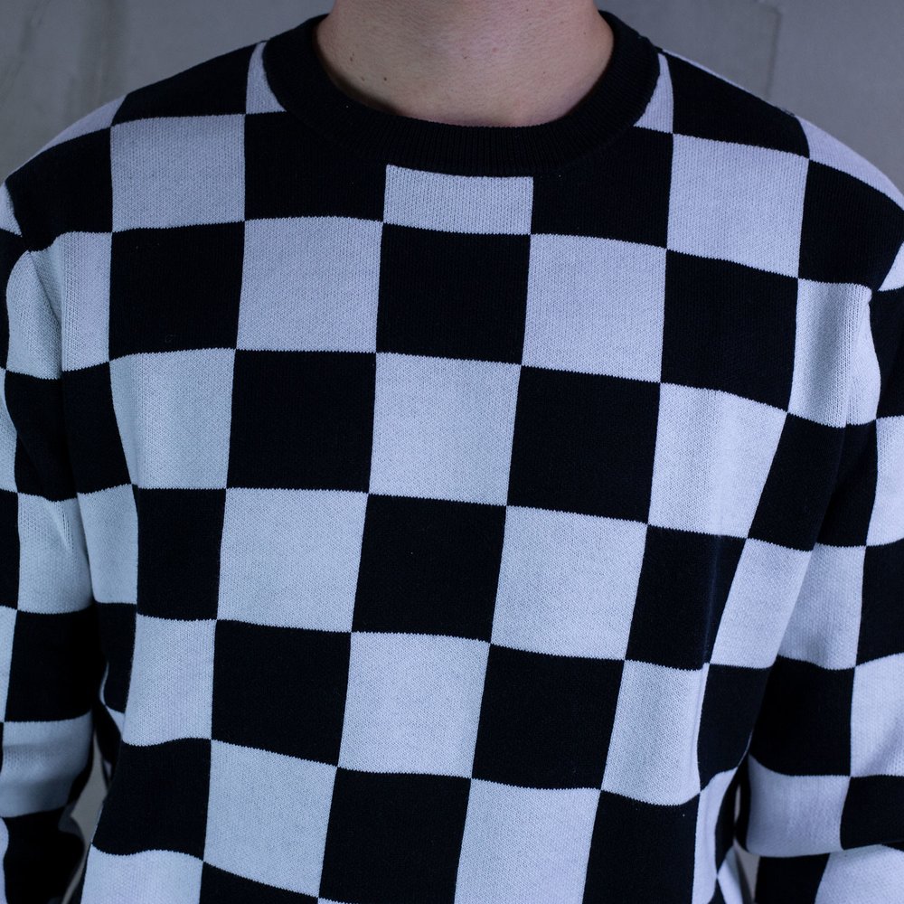 Pánsky čierno-biely bavlnený štýlový sveter značky Vans model Checker ...